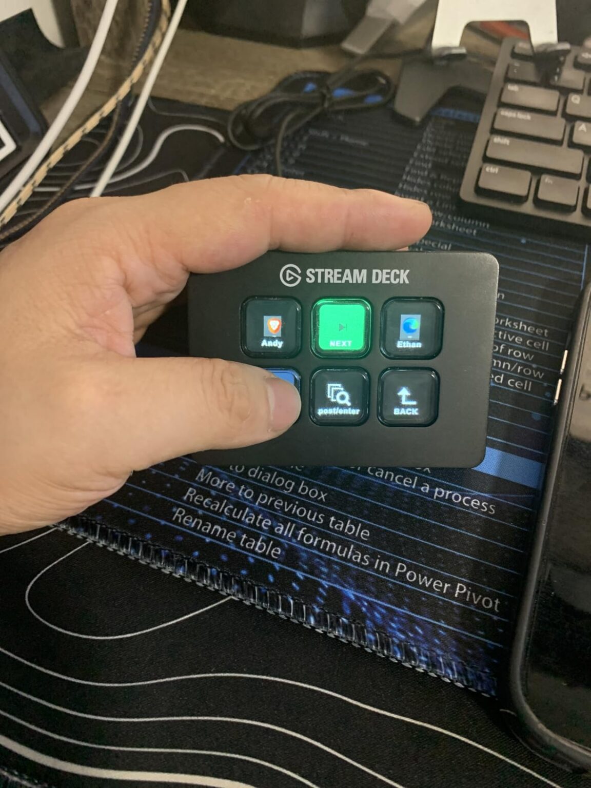 8 Best Stream Decks for Streamers (April 2026) Expert Picks