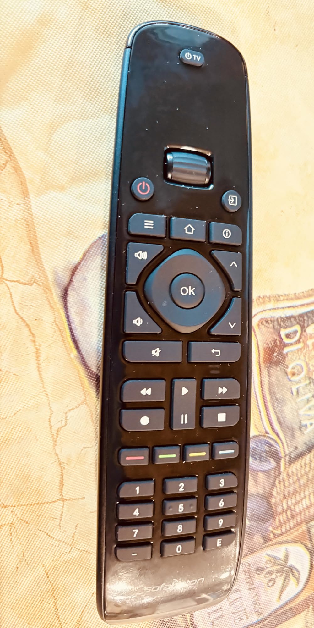 Best Universal Remote 2026: Expert Reviews & Buyer's Guide