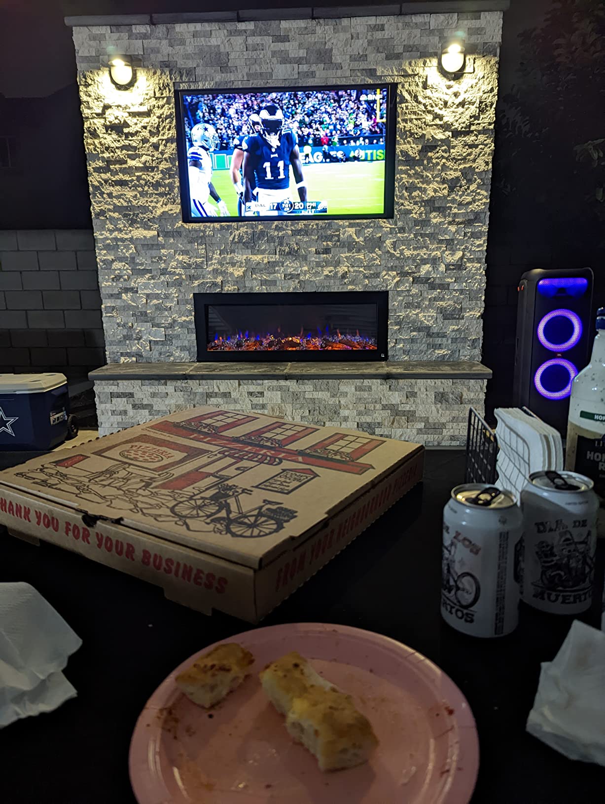 10 Best Weatherproof Outdoor TVs for Patio Gaming (March 2026)