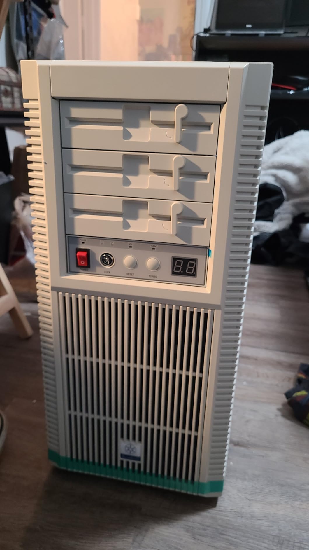 8 Best Retro Gaming-Themed PC Cases (March 2026) Complete Guide