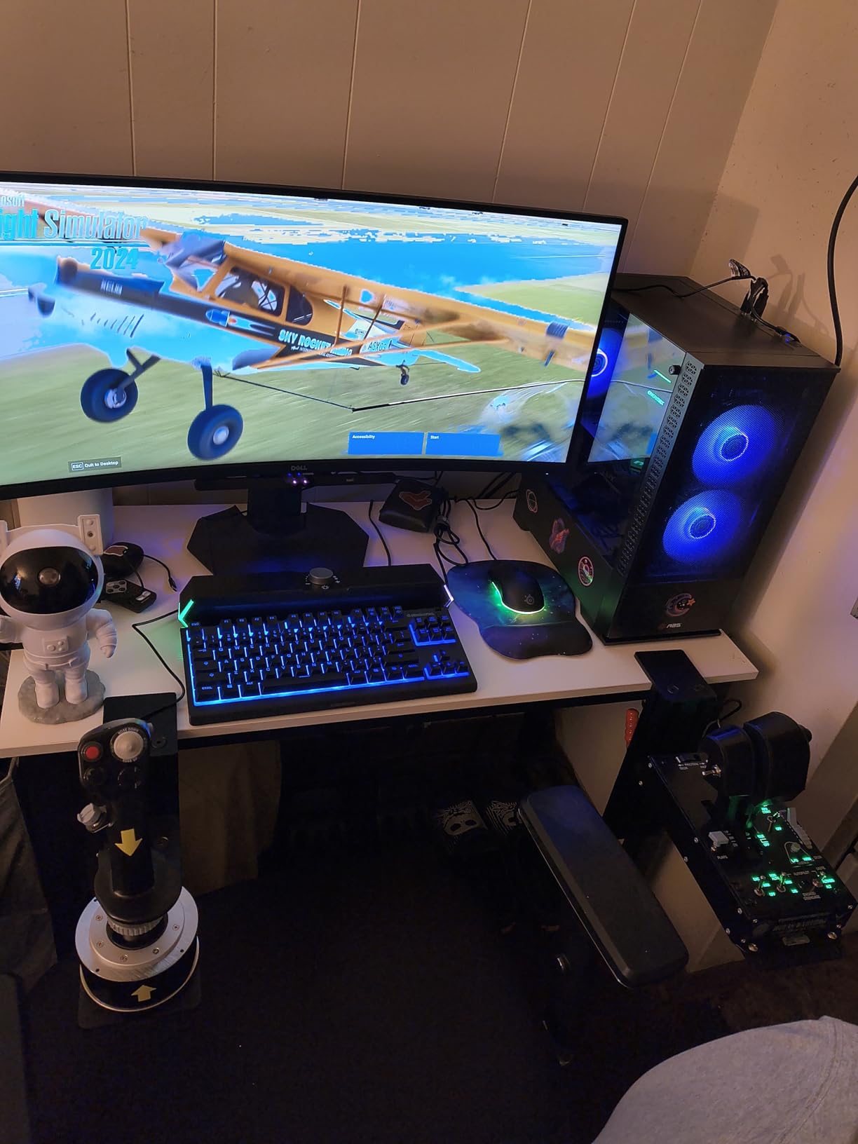 6 Best HOTAS Flight Sticks for PC (June 2026) Expert Reviews