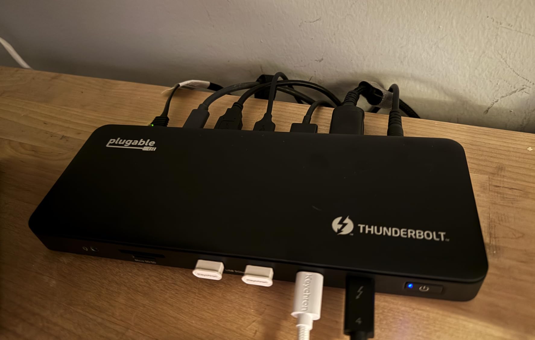 10 Best Thunderbolt 4 Docking Stations for Dual Monitors (June 2026 ...